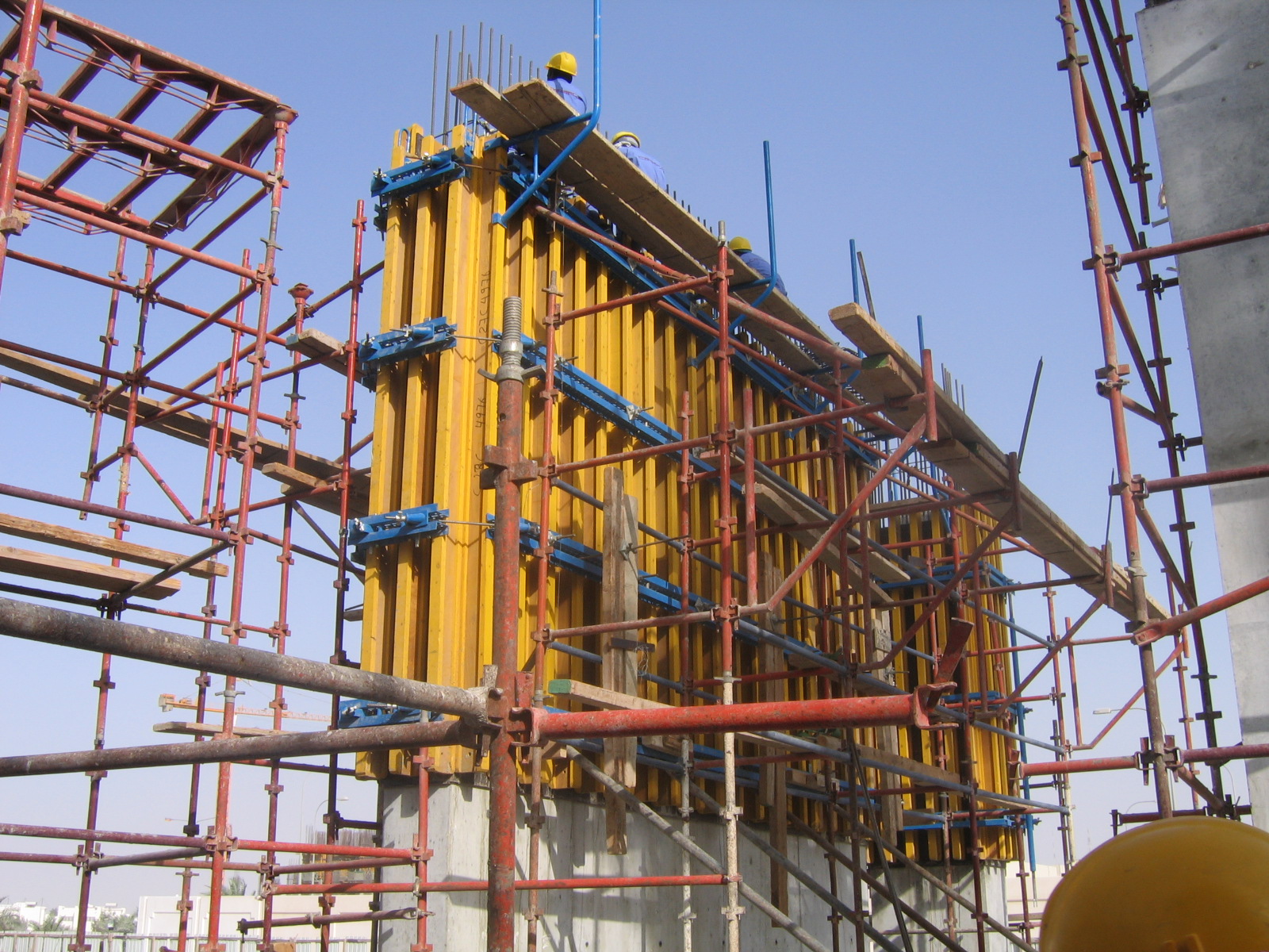 Chinese Manufacturer Peri Doka Concrete Column Beam Formwork Clamp from ...