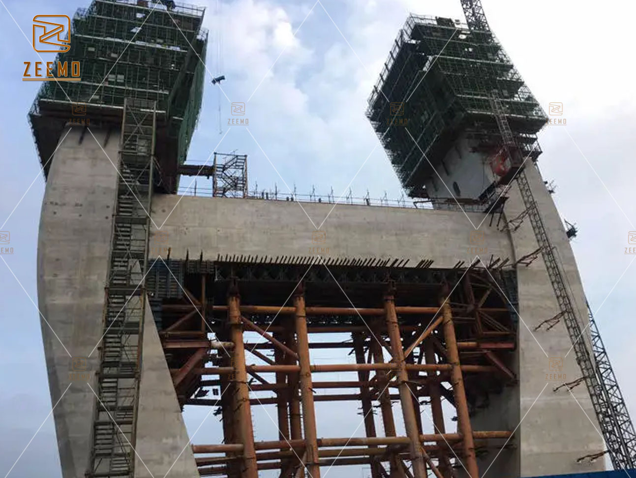 China Hydraulic Climbing Platform Formwork System manufacturers ...